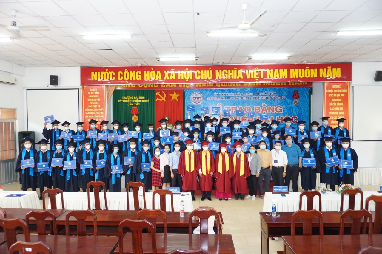 Trường Đại học Kỹ thuật - Công nghệ Cần Thơ